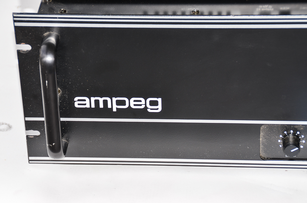 Ampeg SVT-300 Tube Power Amp with SVP-Pro Equalizer | EBTH
