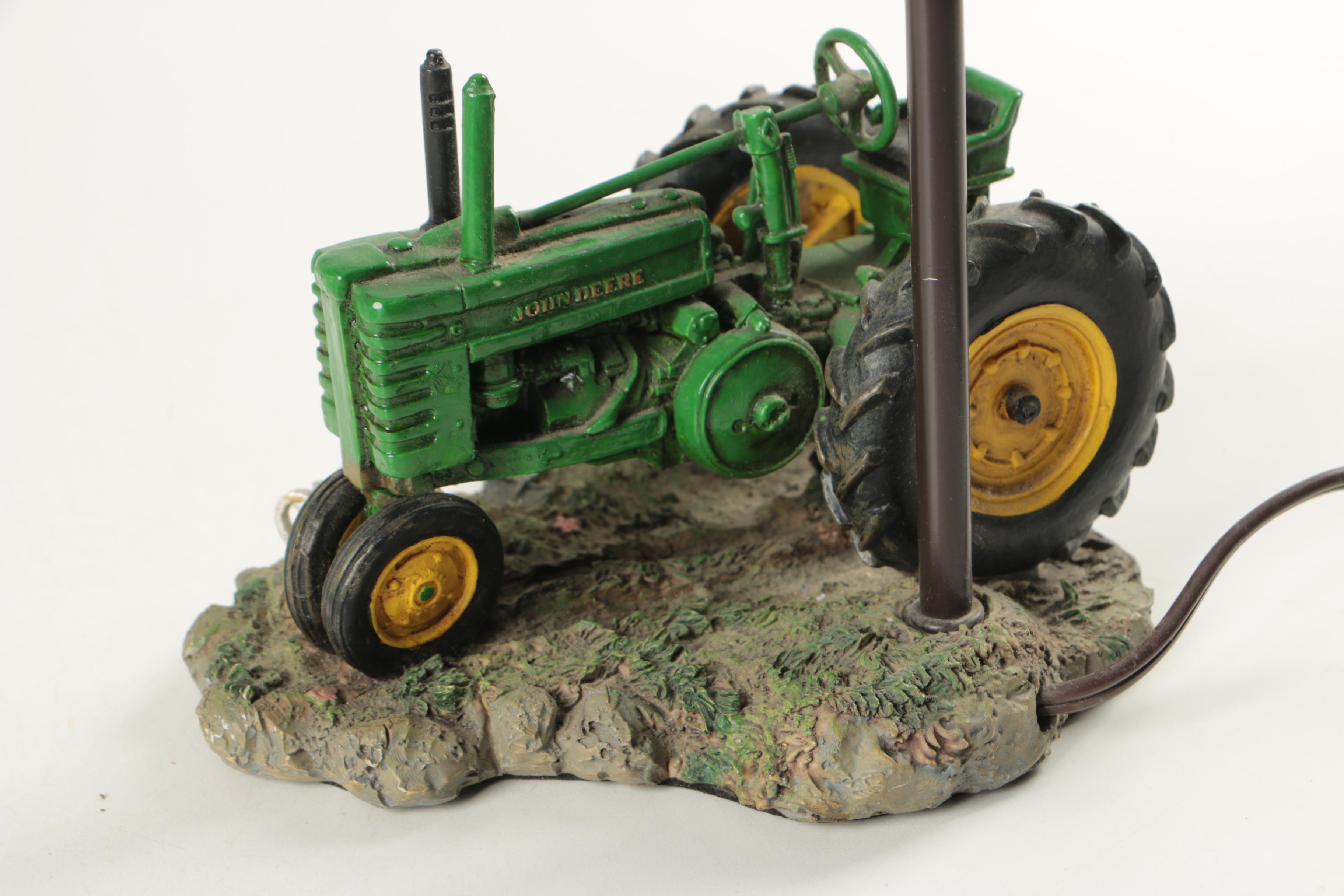 John Deere Tractor Desk Lamp | EBTH