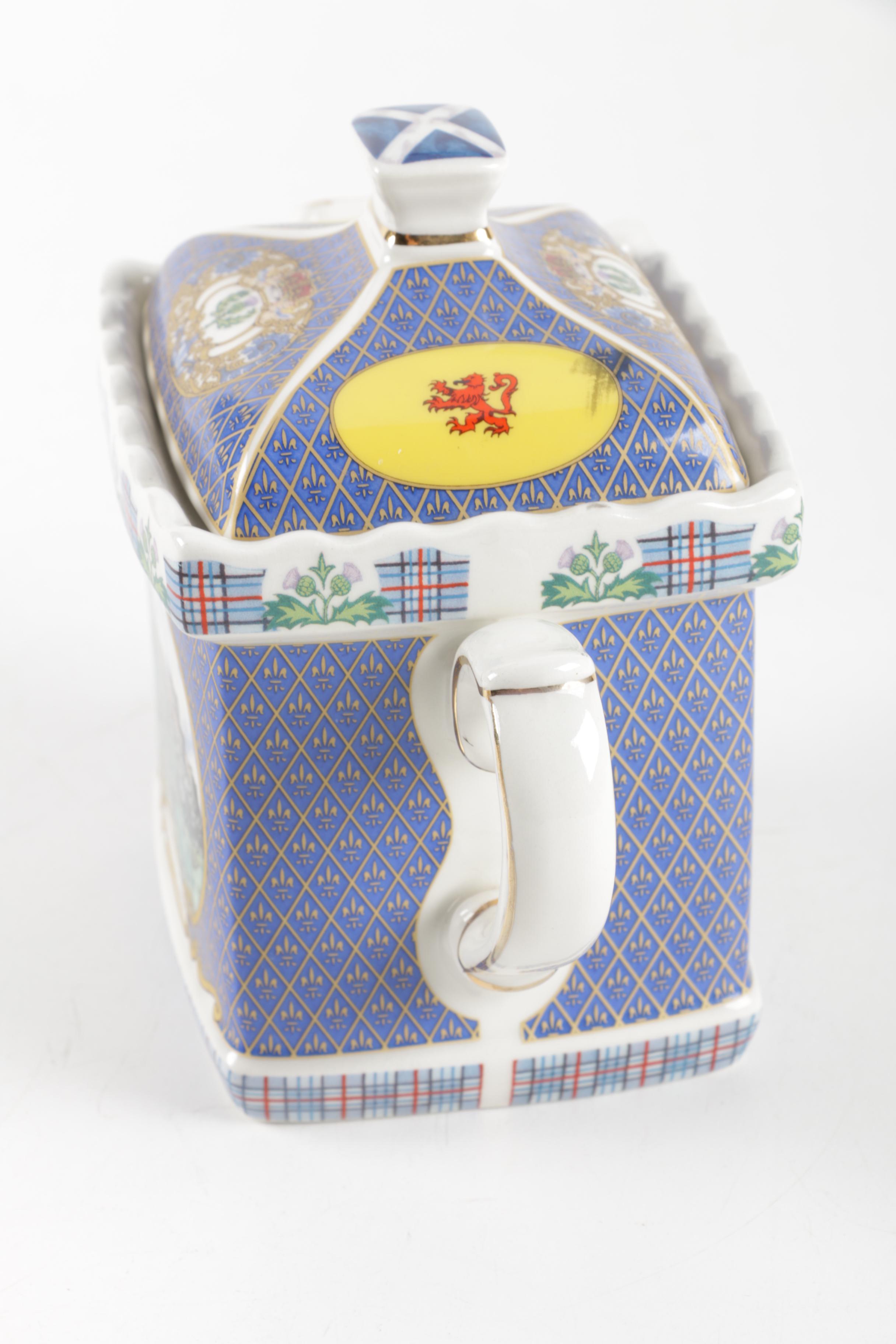 James Sadler English Teapots | EBTH