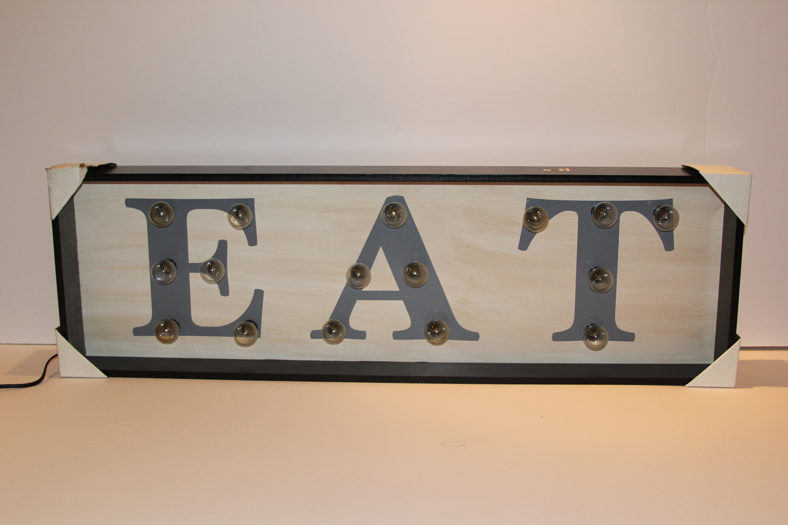 Vintage Style Light Up "EAT" Sign | EBTH