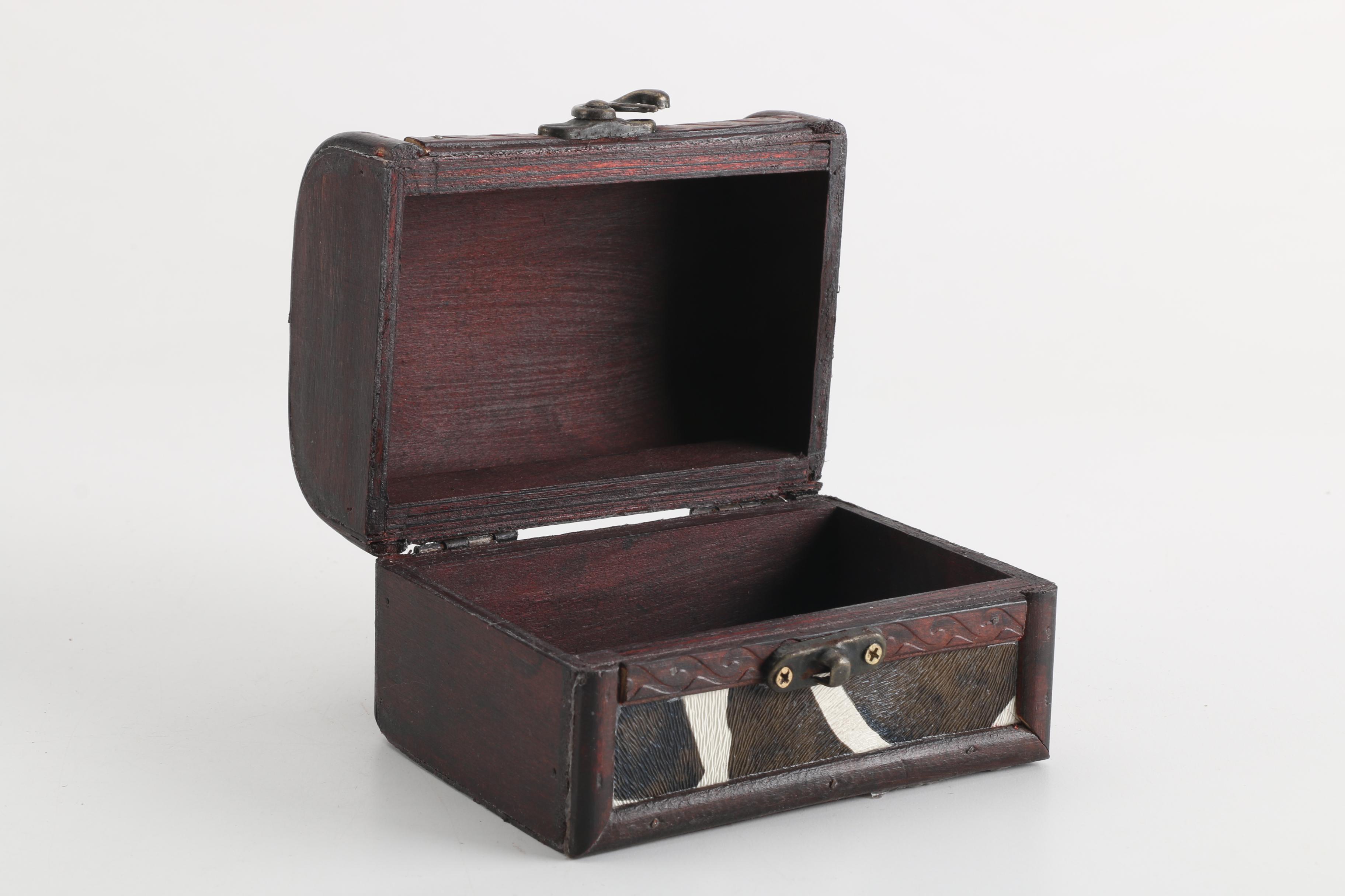 Four Decorative Hinged Boxes | EBTH