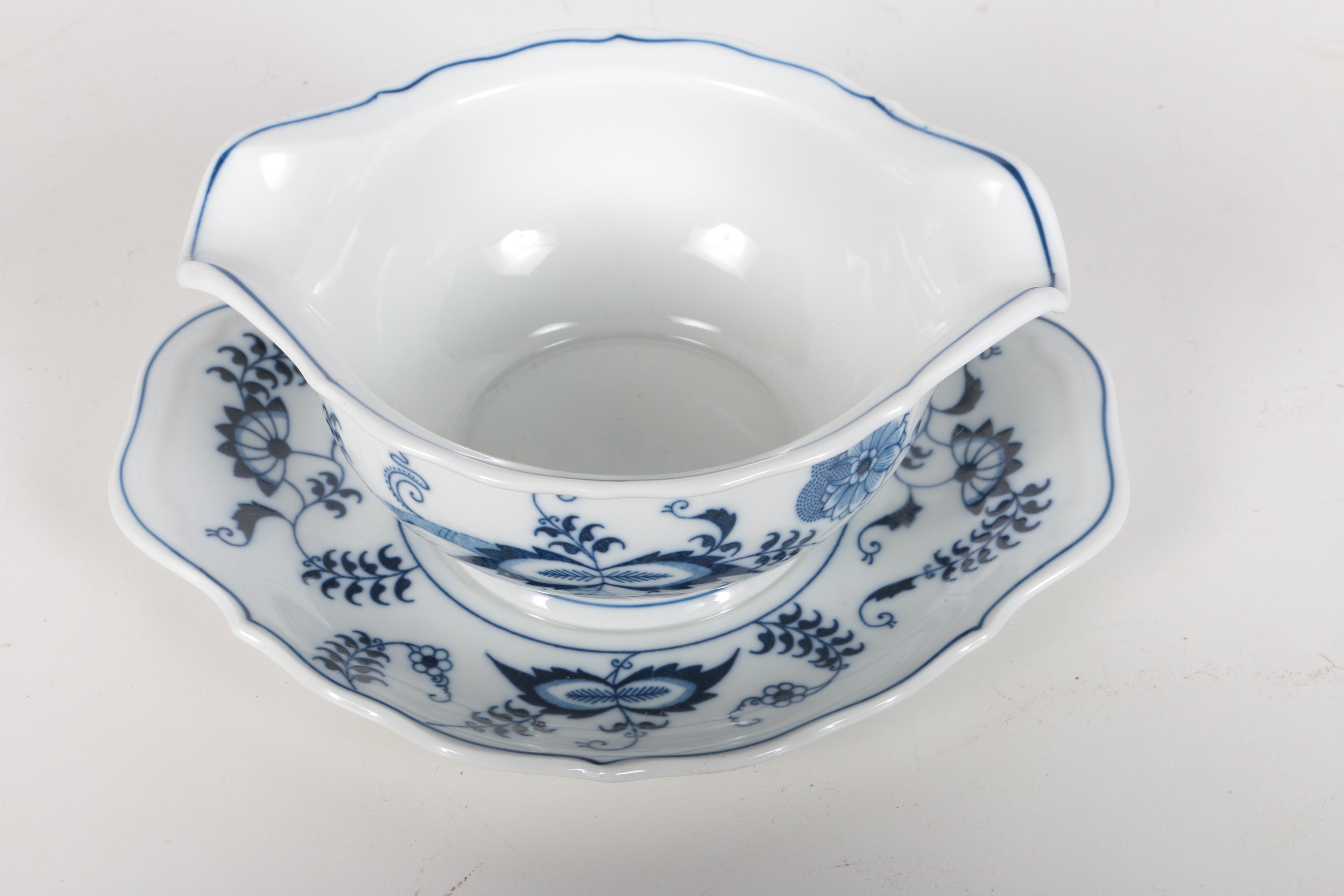 Blue Danube China Set | EBTH