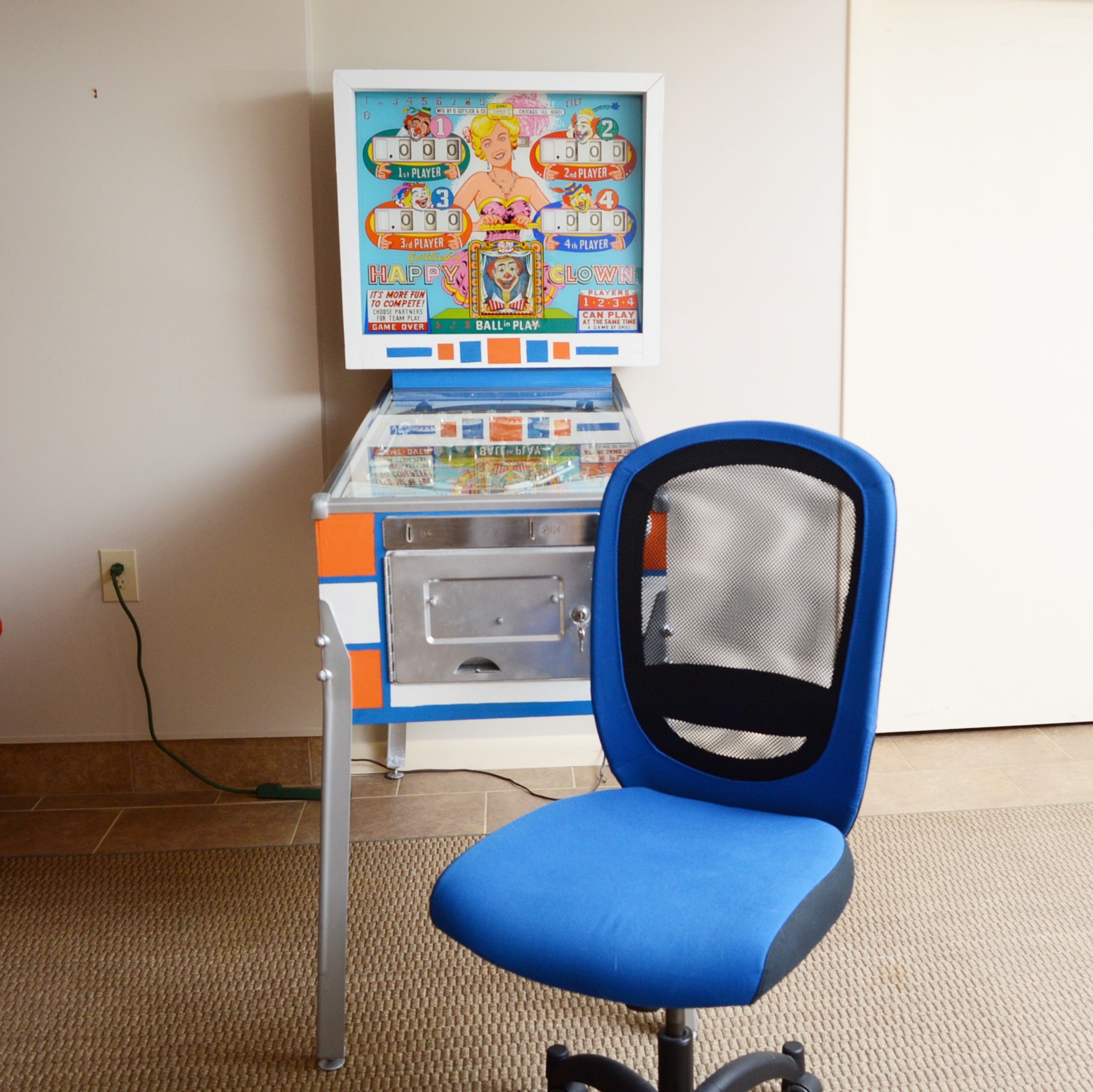 Original 1964 Gottlieb's "Happy Clown" Pinball Machine | EBTH