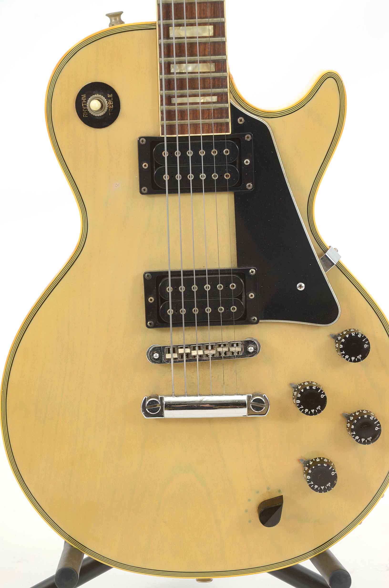 1970s Electra Electric Guitar | EBTH