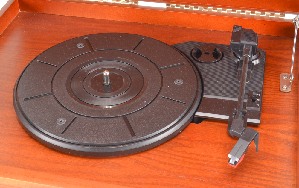 Crosley CR79 4-In-1 Player | EBTH