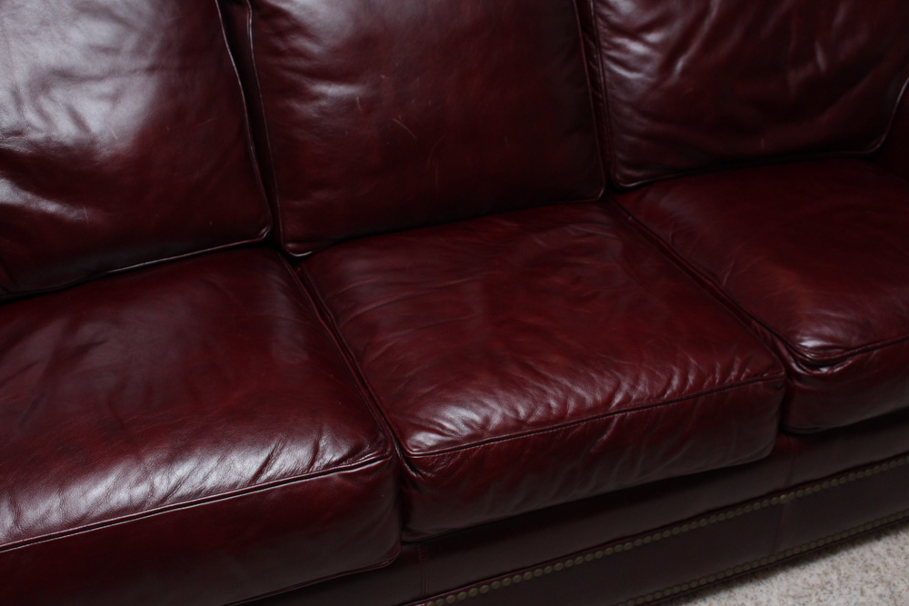 Thomasville Leather Sofa | EBTH