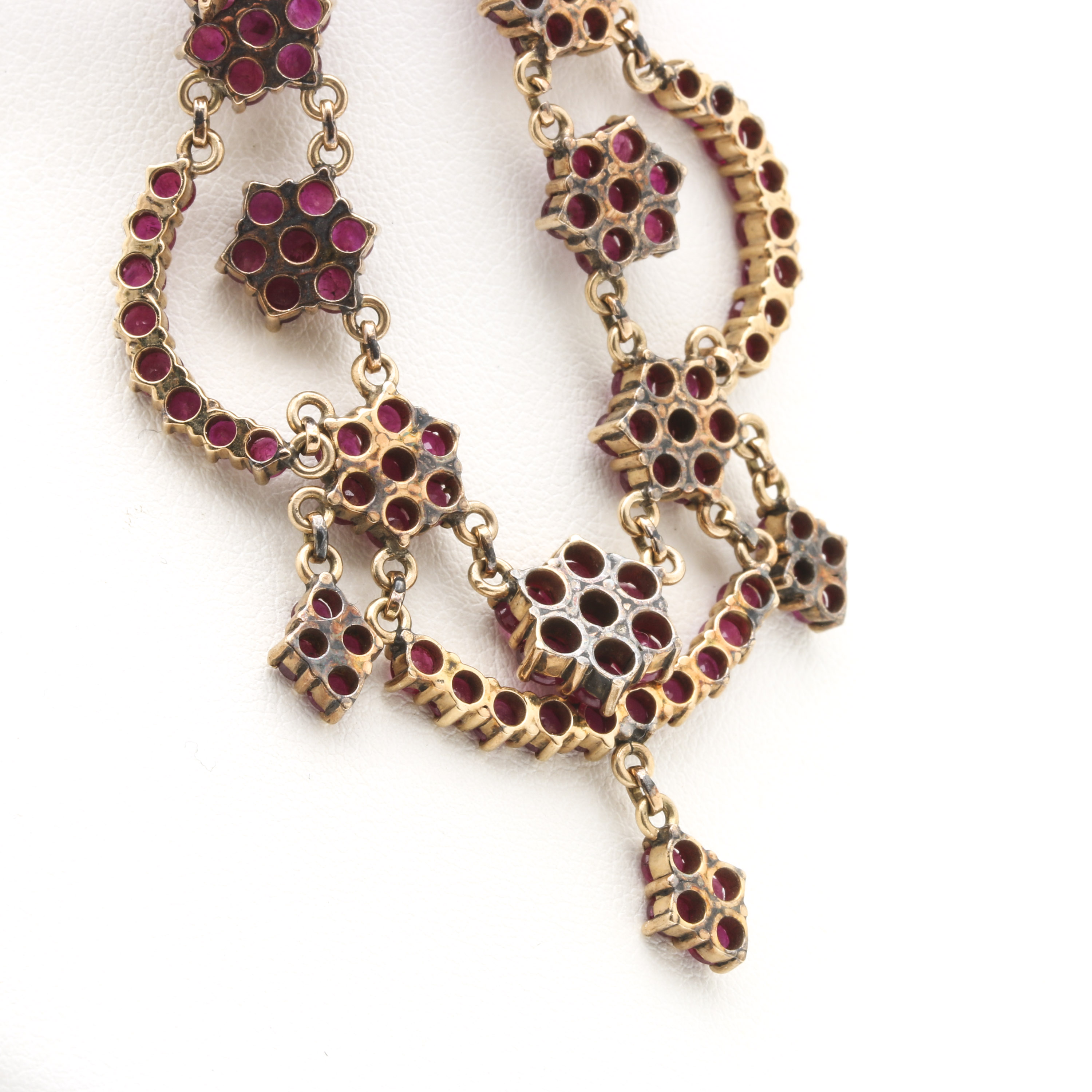 14K and 18K Yellow Gold Ruby Necklace | EBTH