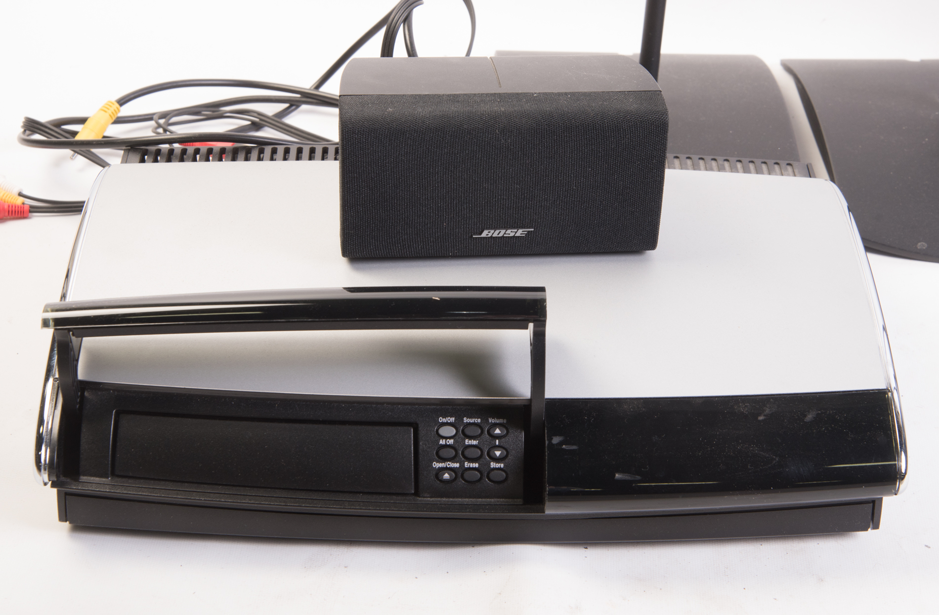 Bose Lifestyle 38 Home Entertainment System | EBTH