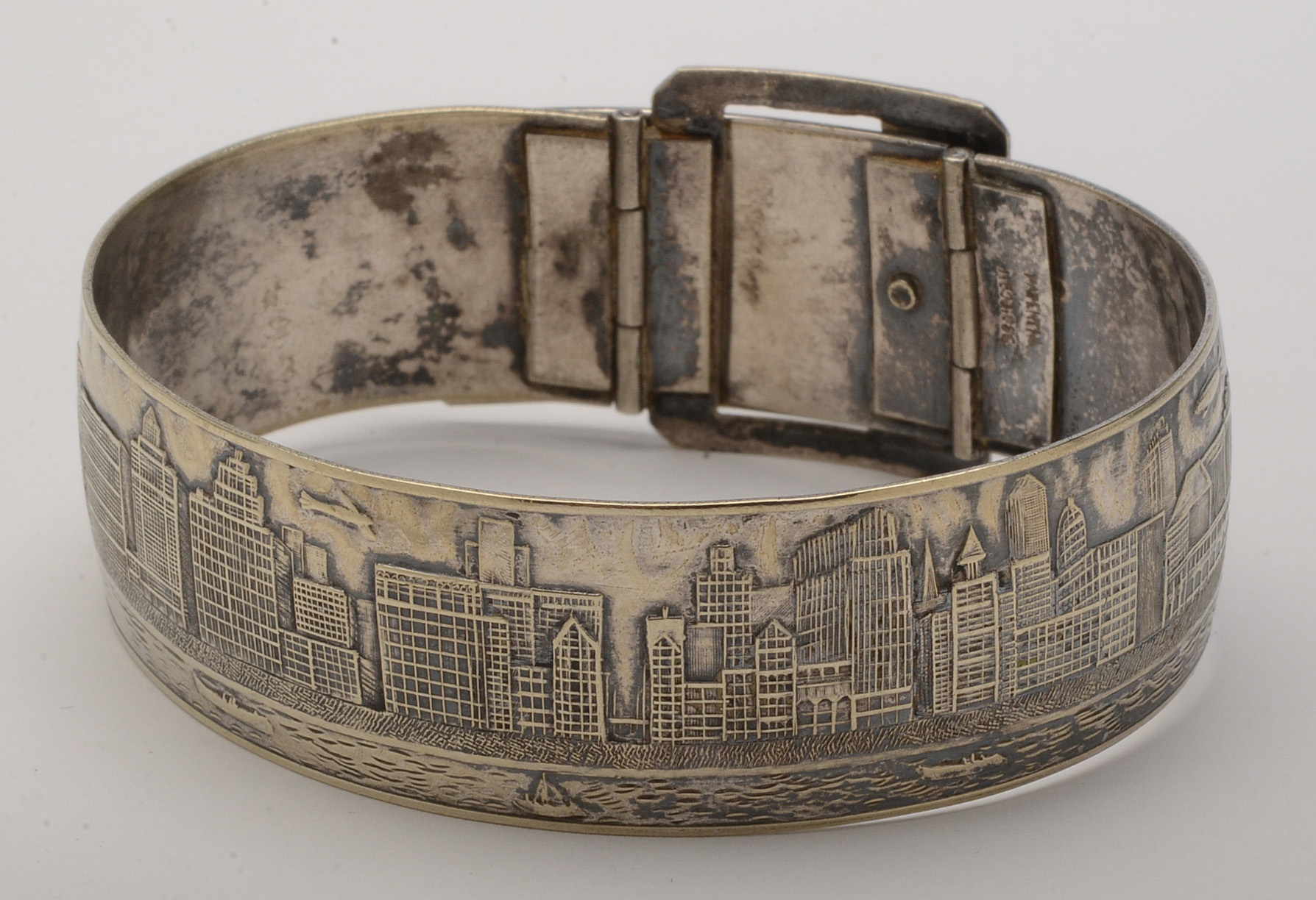 Vintage 1933 Chicago World's Fair Bracelet | EBTH