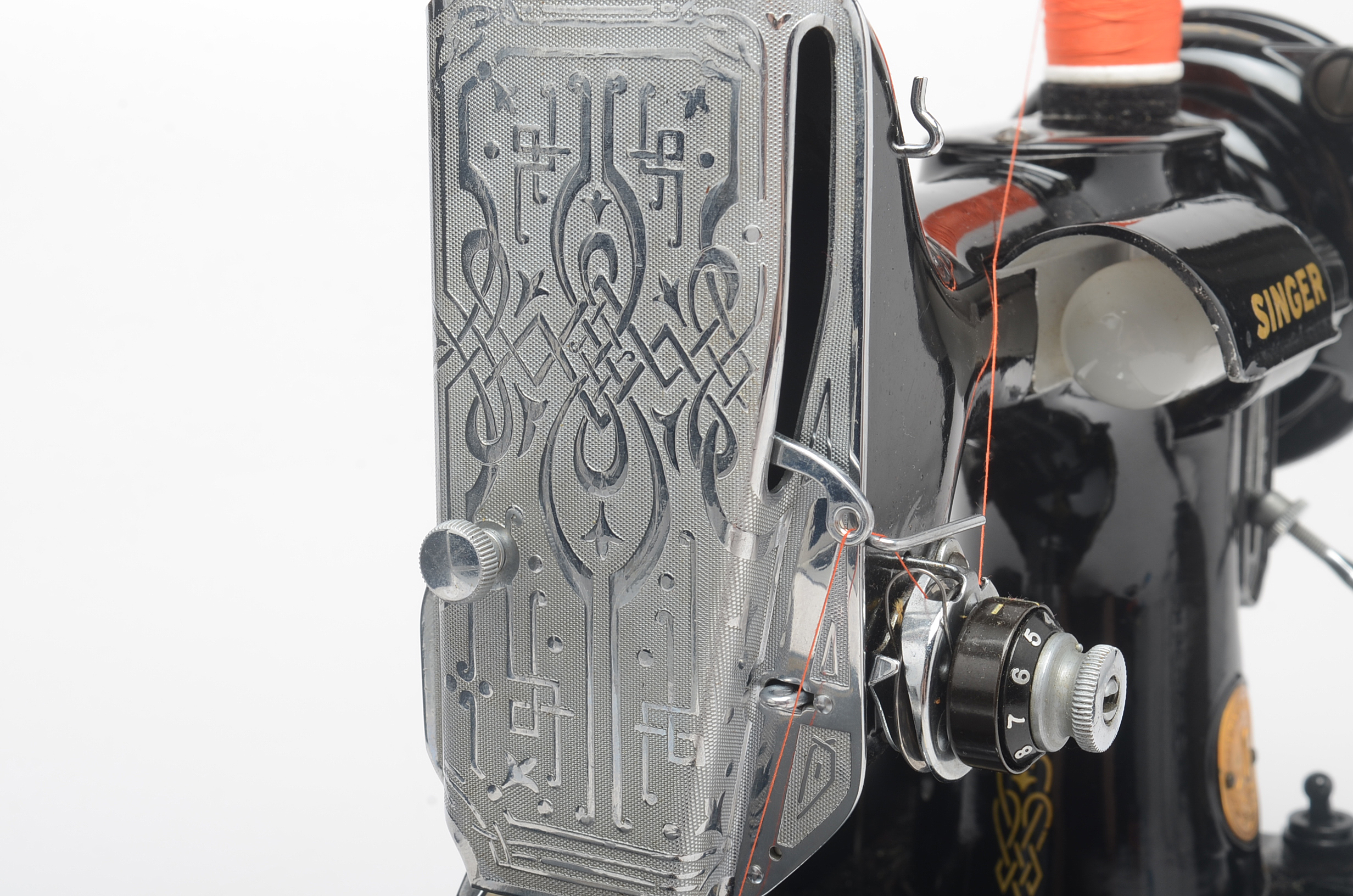 Vintage Singer 221 Sewing Machine and Case | EBTH