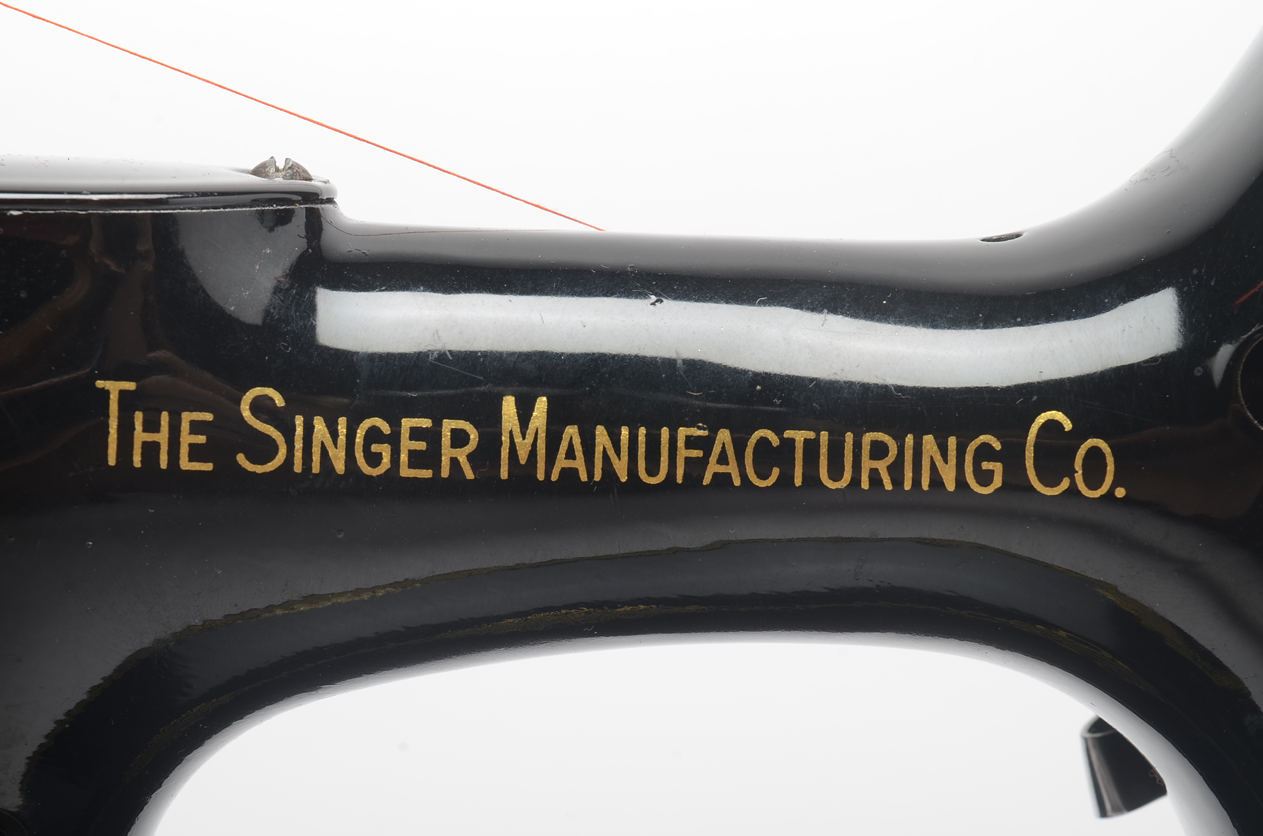 Vintage Singer 221 Sewing Machine and Case | EBTH