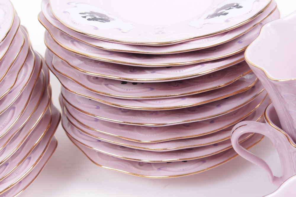 Colonial Couple Rose Porcelain "Olga" Cups and Saucers | EBTH