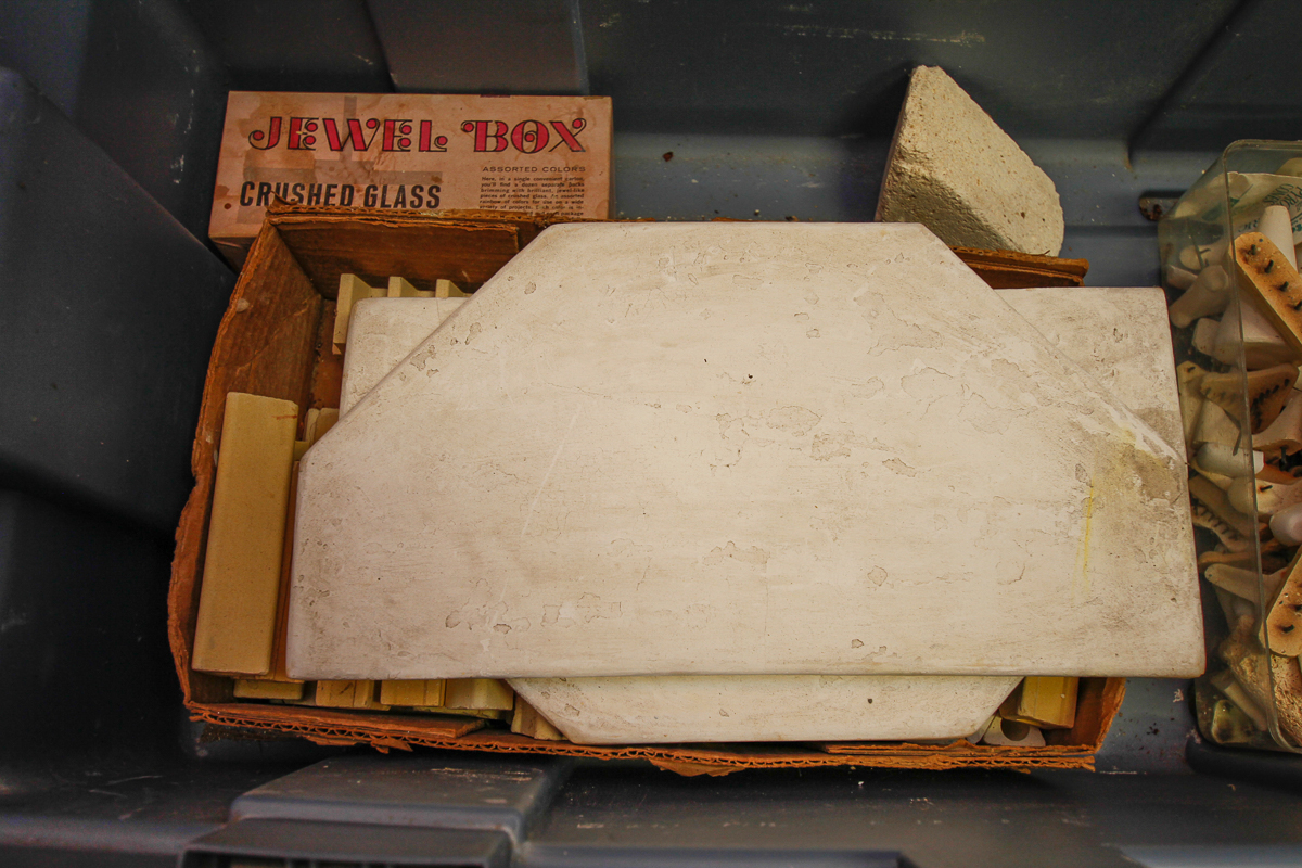 Paragon High Fire Kiln "Sentry 2.0" and Accessories | EBTH