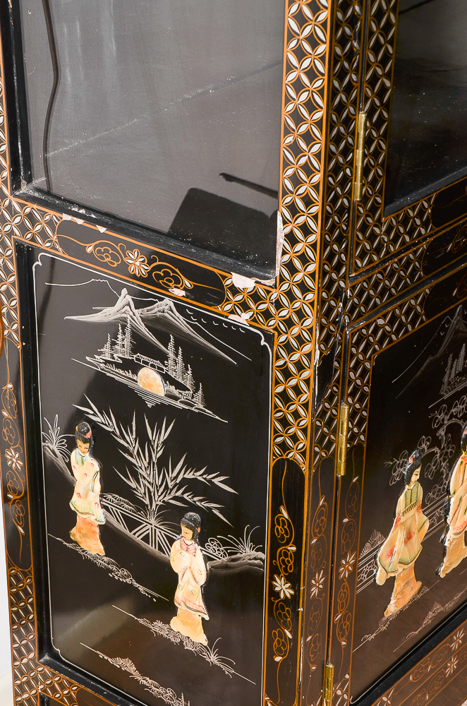 Chinese Lacquer Curio Cabinet | EBTH