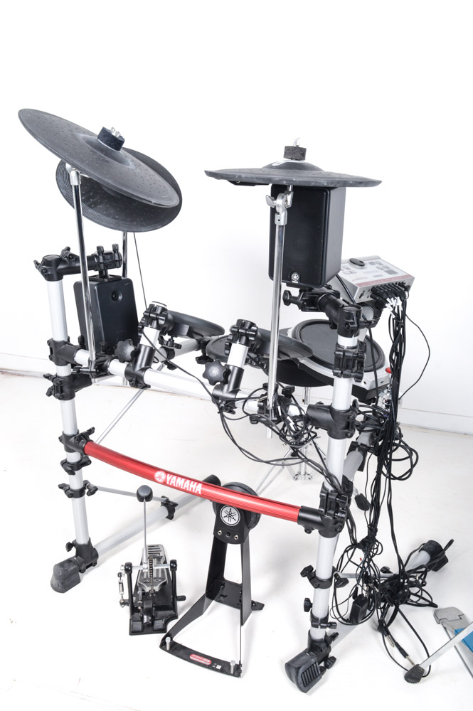 Yamaha Electric Drum Set With DTXPRESS IV Drum Trigger Module | EBTH