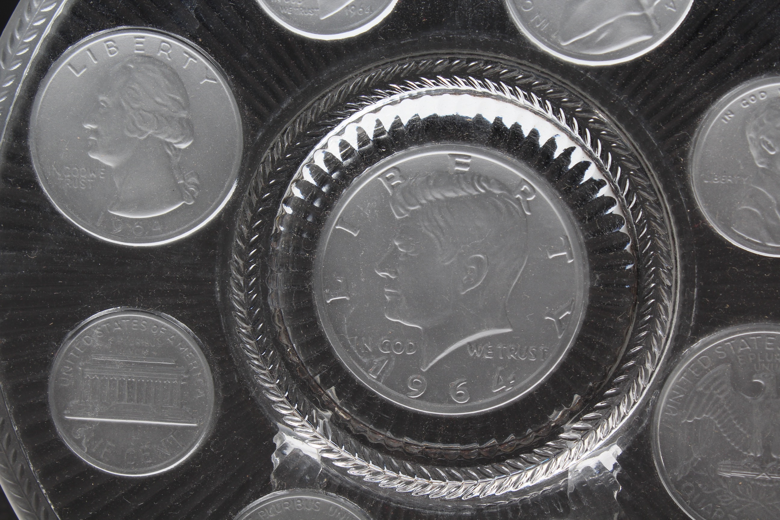 Crystal Coins Collector's Plates | EBTH