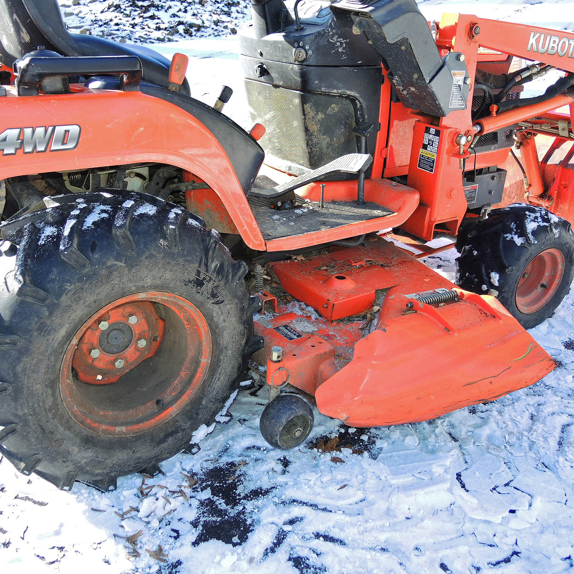 Kubota BX2230 Tractor with Front End Loader | EBTH