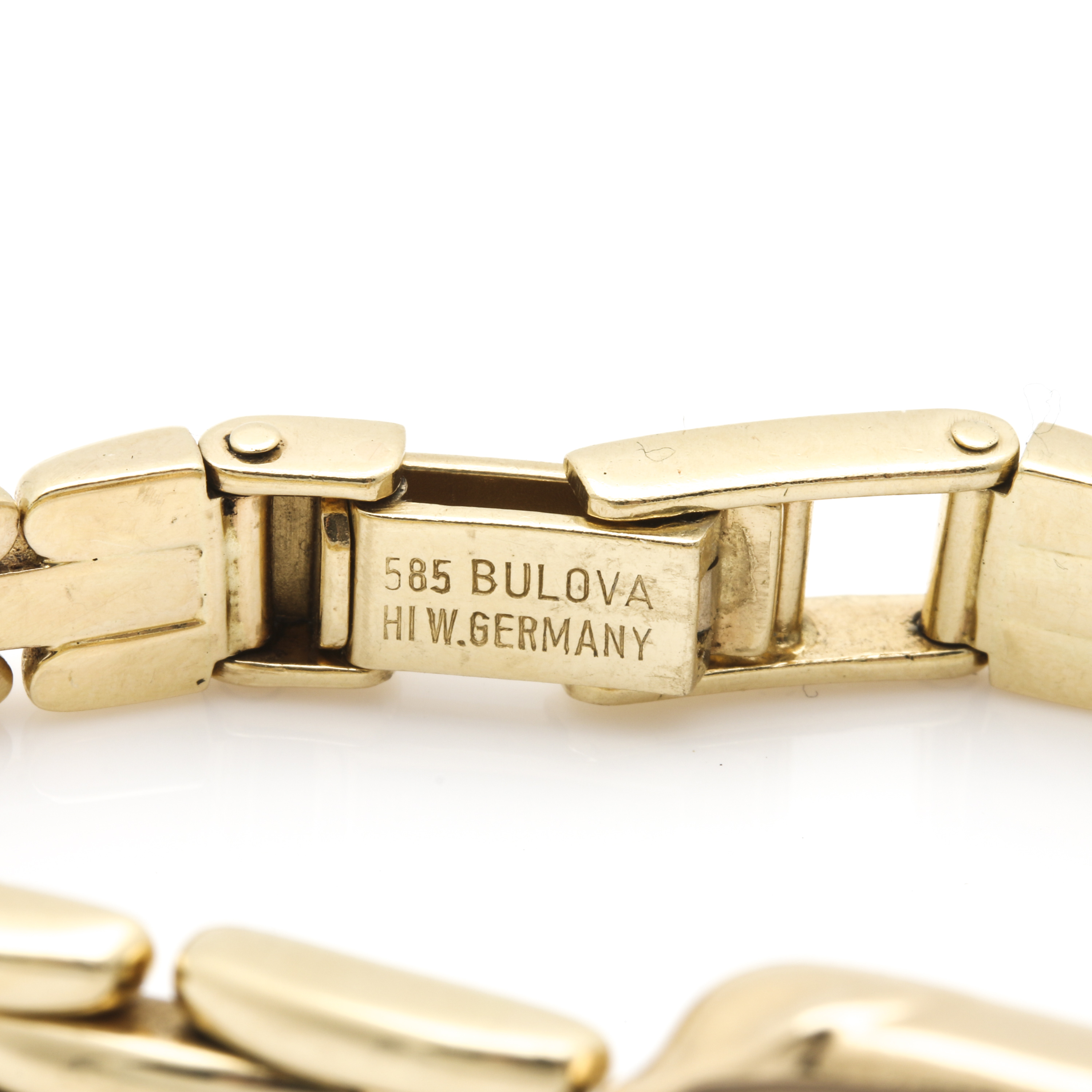 Bulova Ultimé 14K Yellow Gold Analog Wristwatch | EBTH