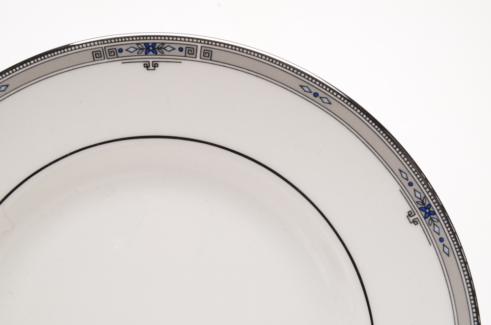 Wedgwood "Amherst" China | EBTH