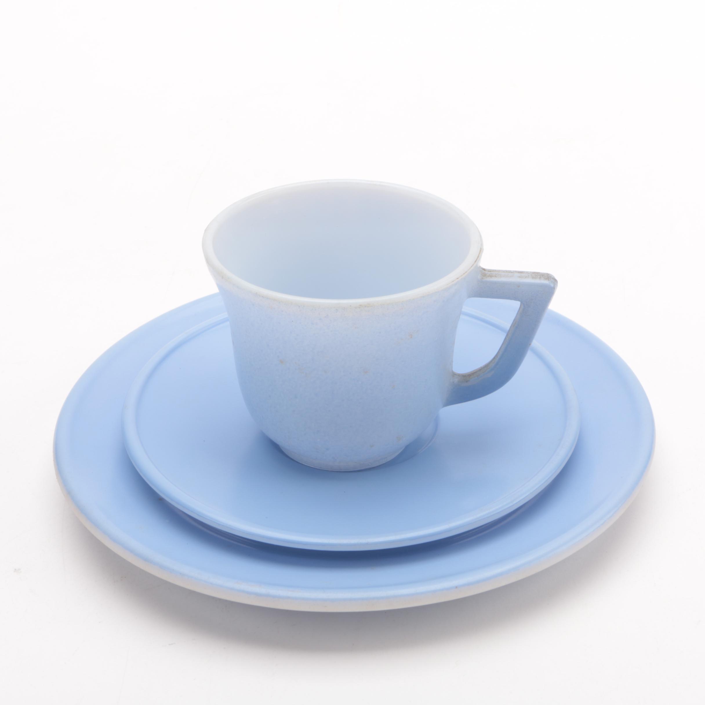 Vintage Pastel Glass Tableware for Four | EBTH