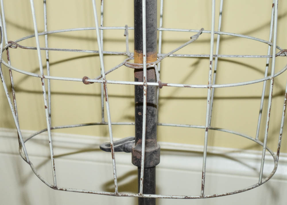 Vintage Benjamin Model Co. Dress Form | EBTH