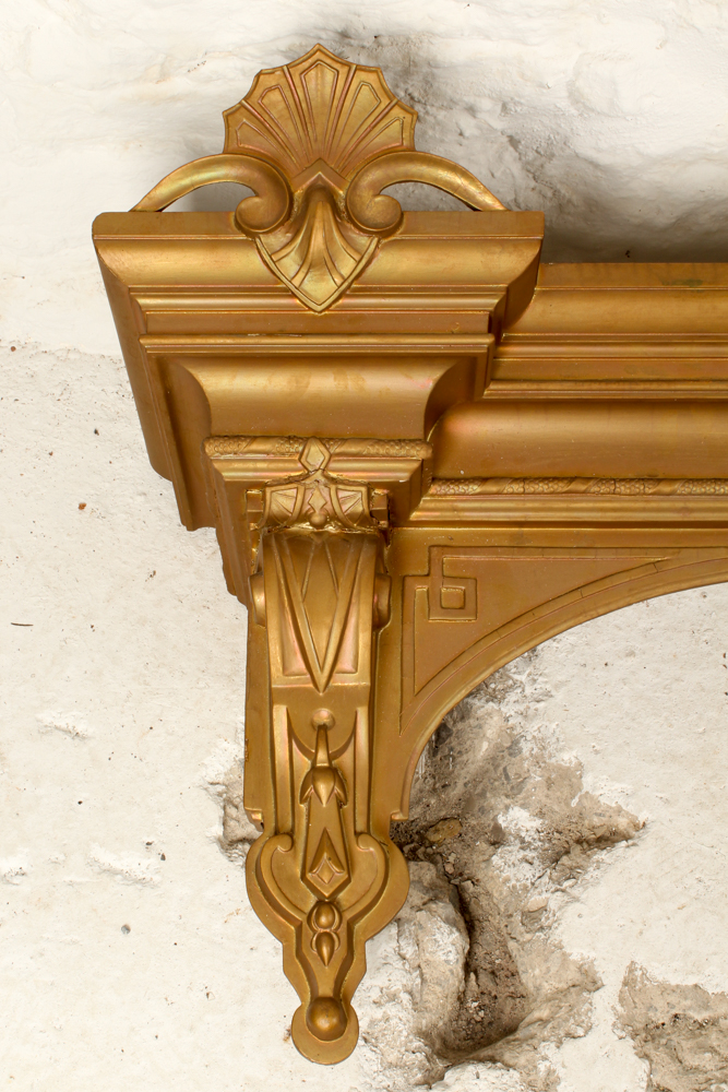 Gold Colored Neoclassical Style Decorative Cornices | EBTH