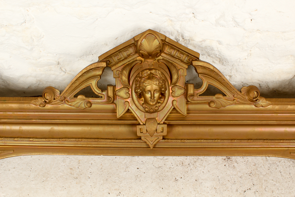 Gold Colored Neoclassical Style Decorative Cornices | EBTH
