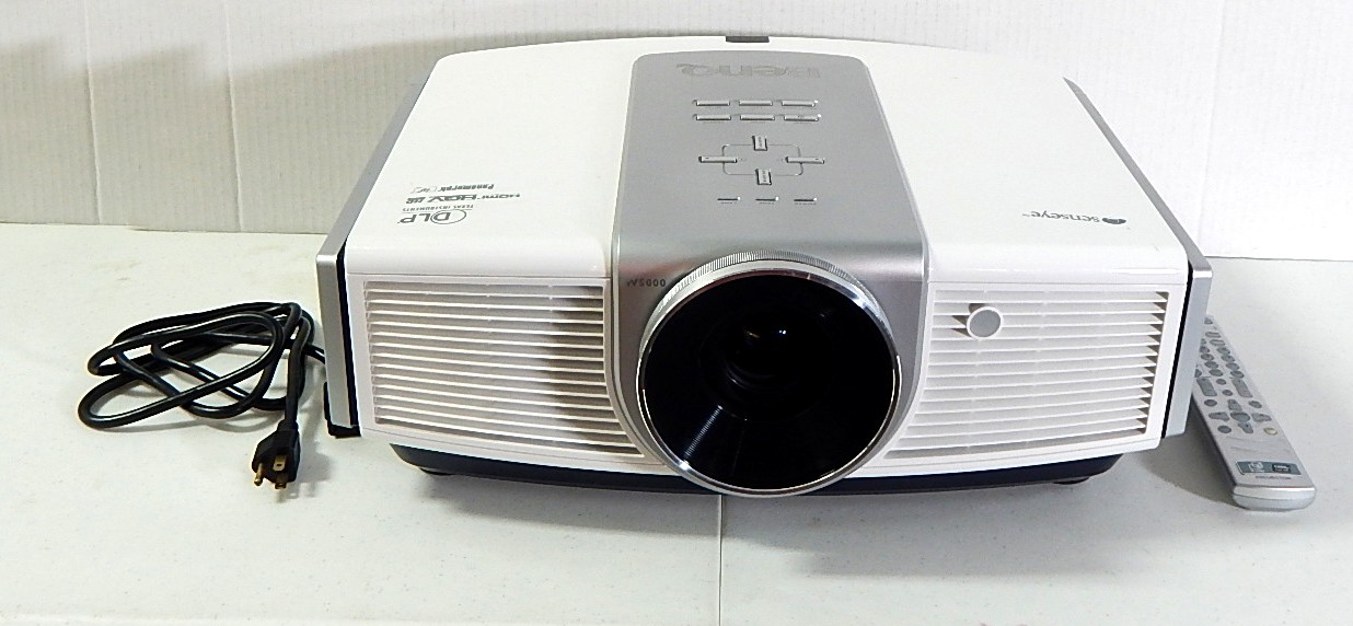 BenQ Senseye Digital Projector W5000 | EBTH