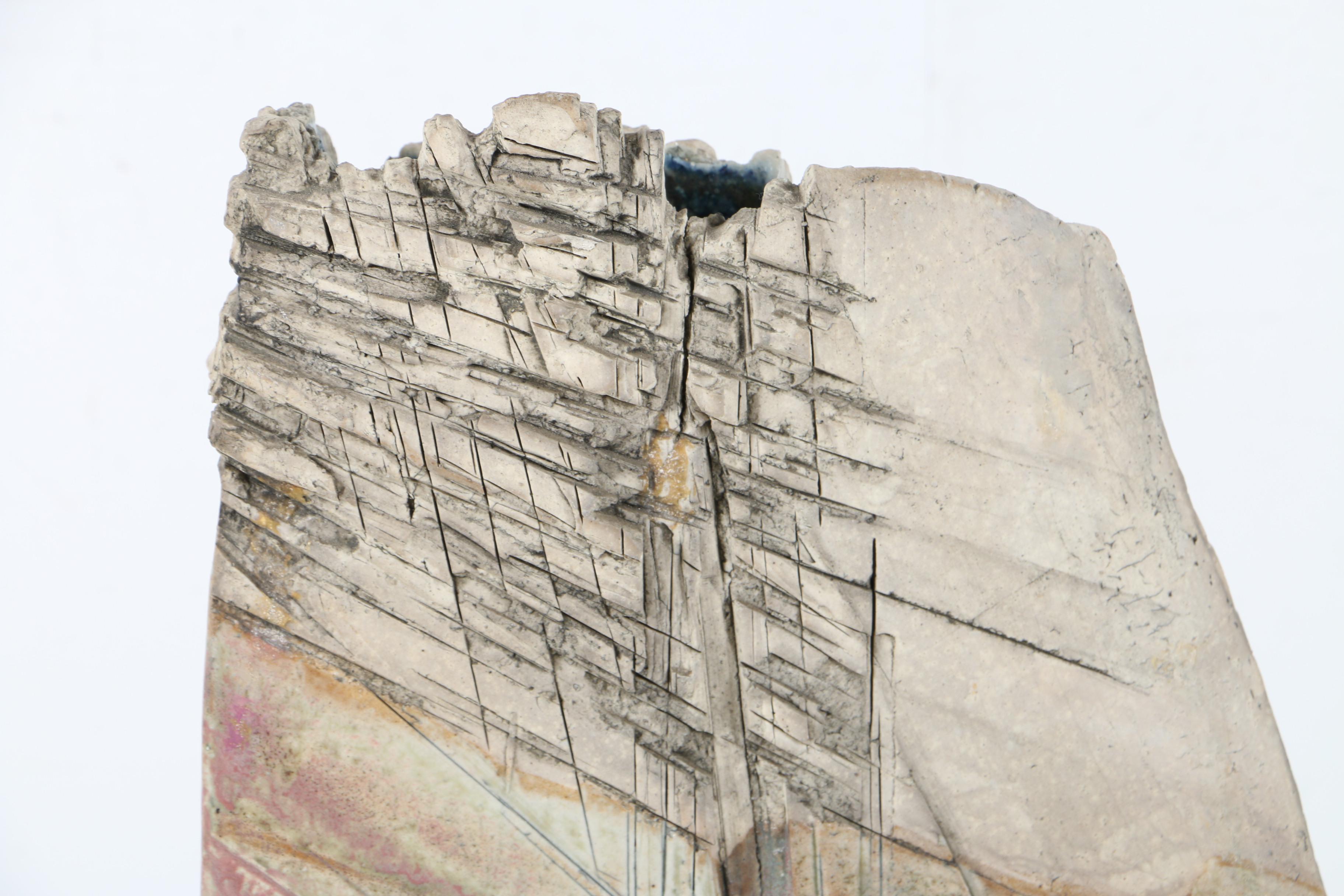 Nelfa Querubin Tompkins Handbuilt Stoneware Vase | EBTH