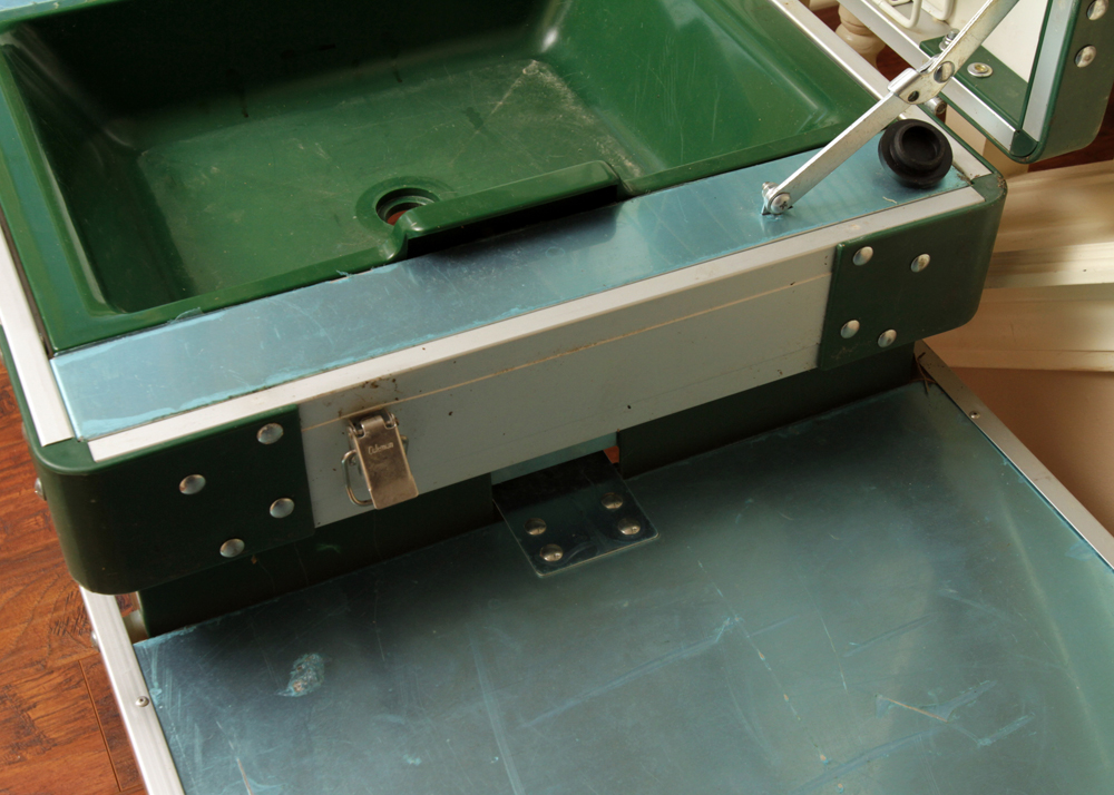 Vintage Coleman Camp Kitchen With Carrying Case | EBTH