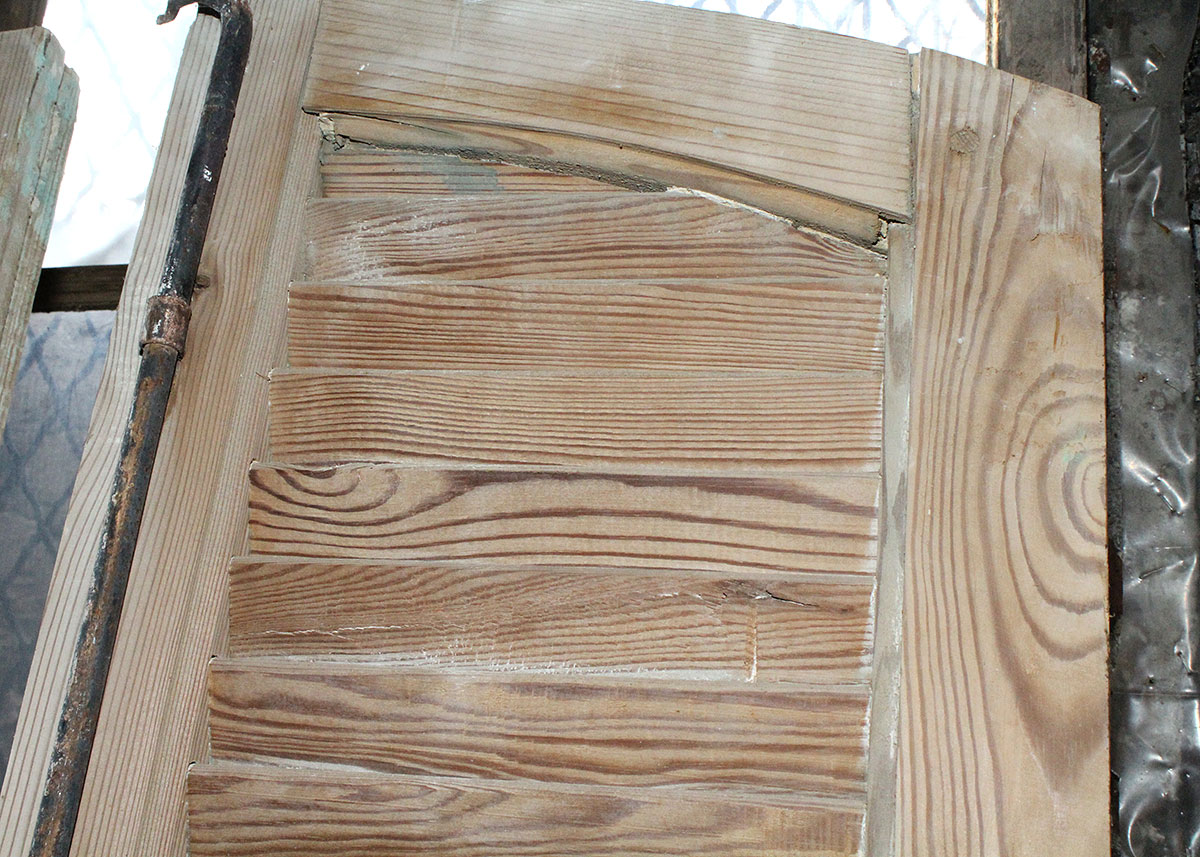 Arched Top Pine Window Shutters | EBTH