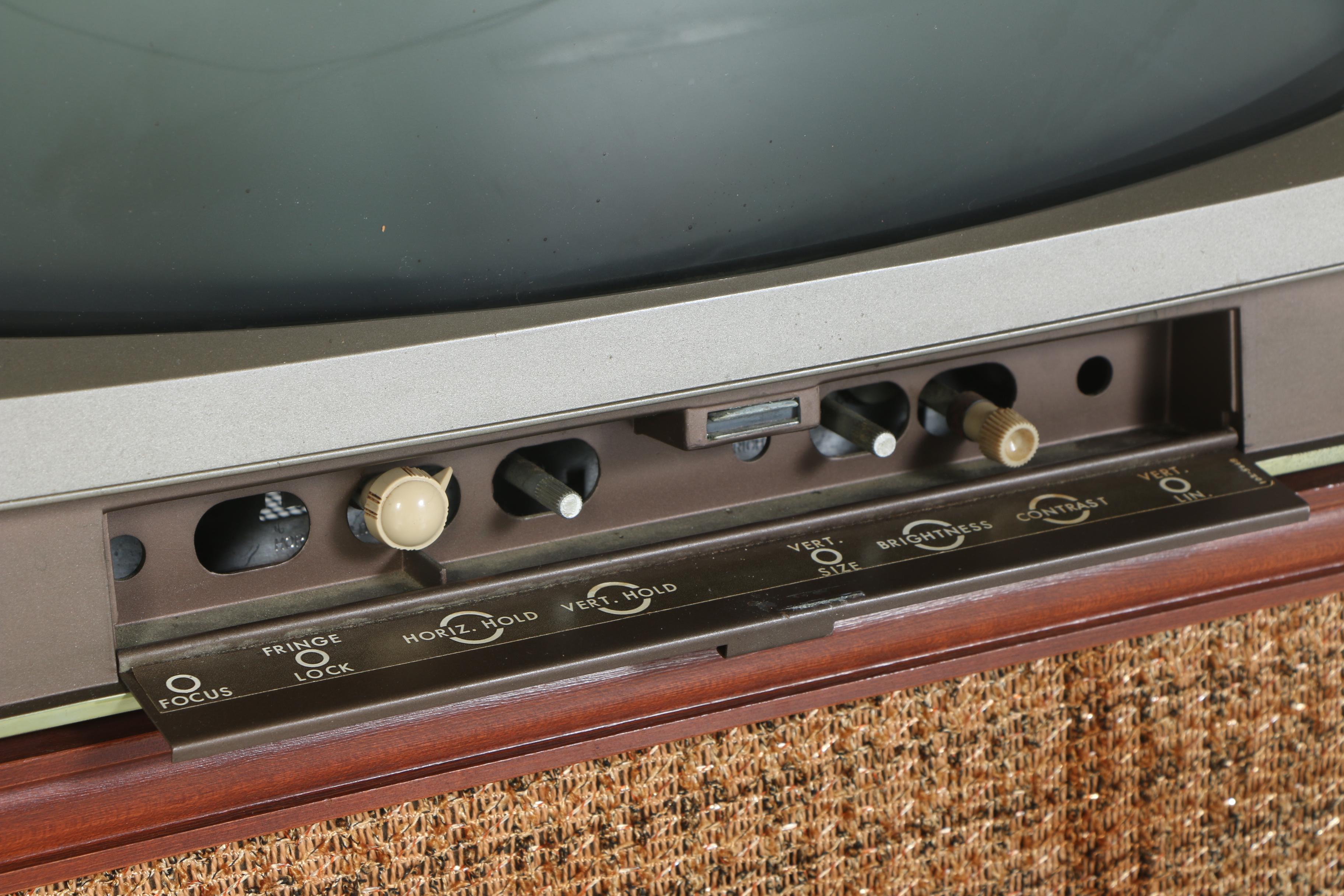 Vintage Zenith High Fidelity Television | EBTH