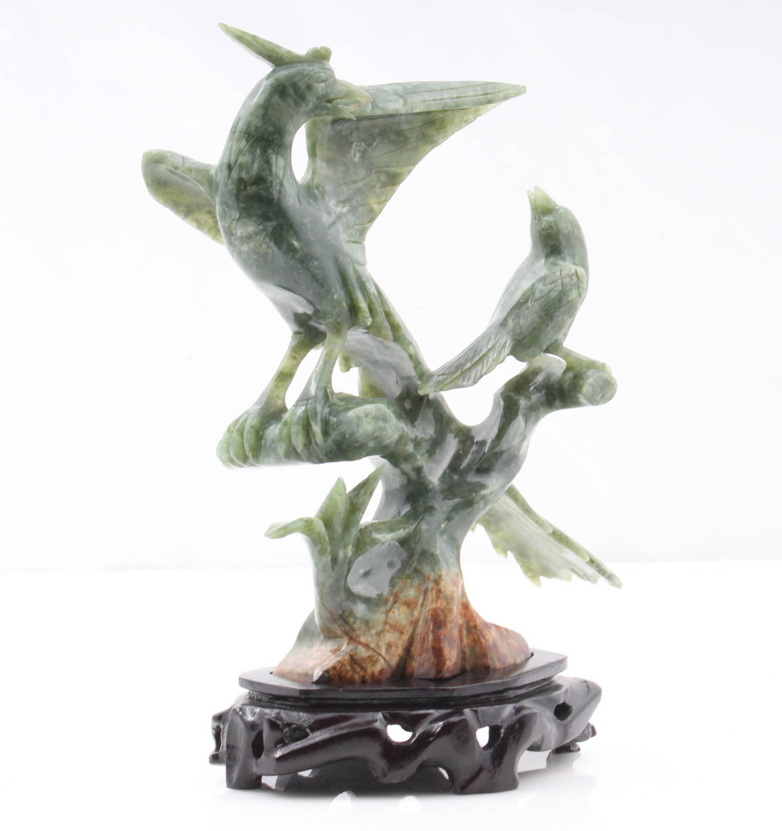 Chinese Carved Nephrite Bird Sculpture | EBTH