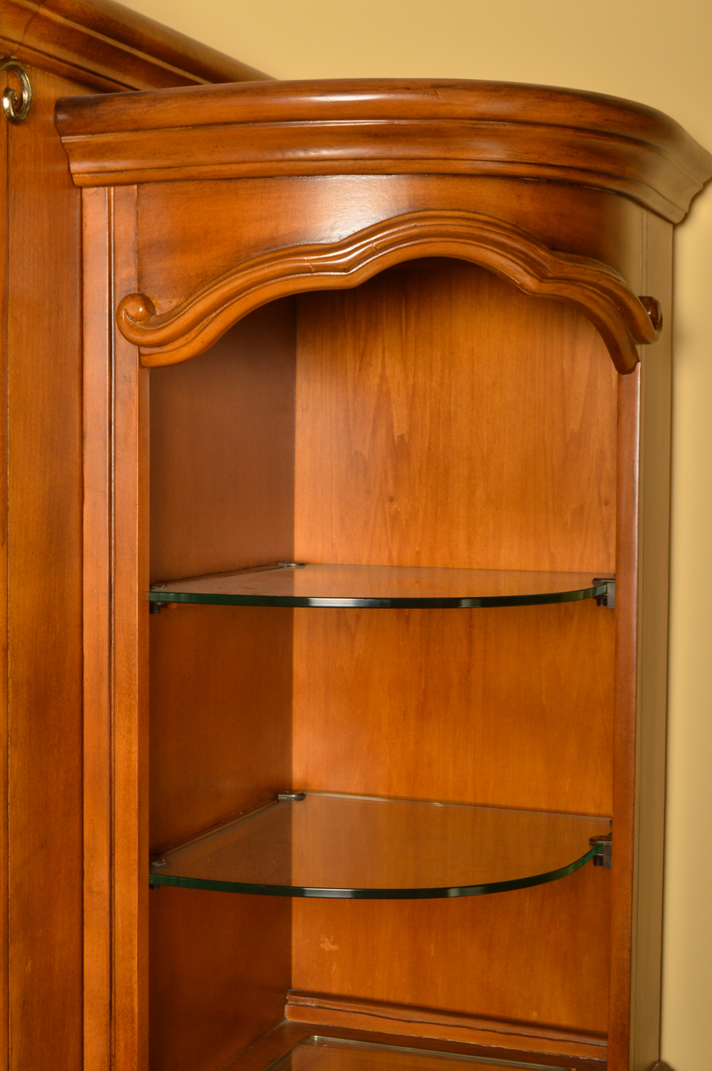 Modular Entertainment Center by Michael Amini | EBTH