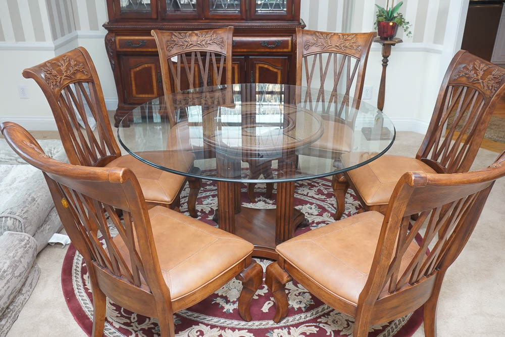 Mediterranean Style Dining Table with Chairs | EBTH