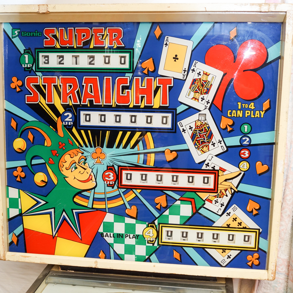 Sonic "Super Straight" Pinball Machine | EBTH