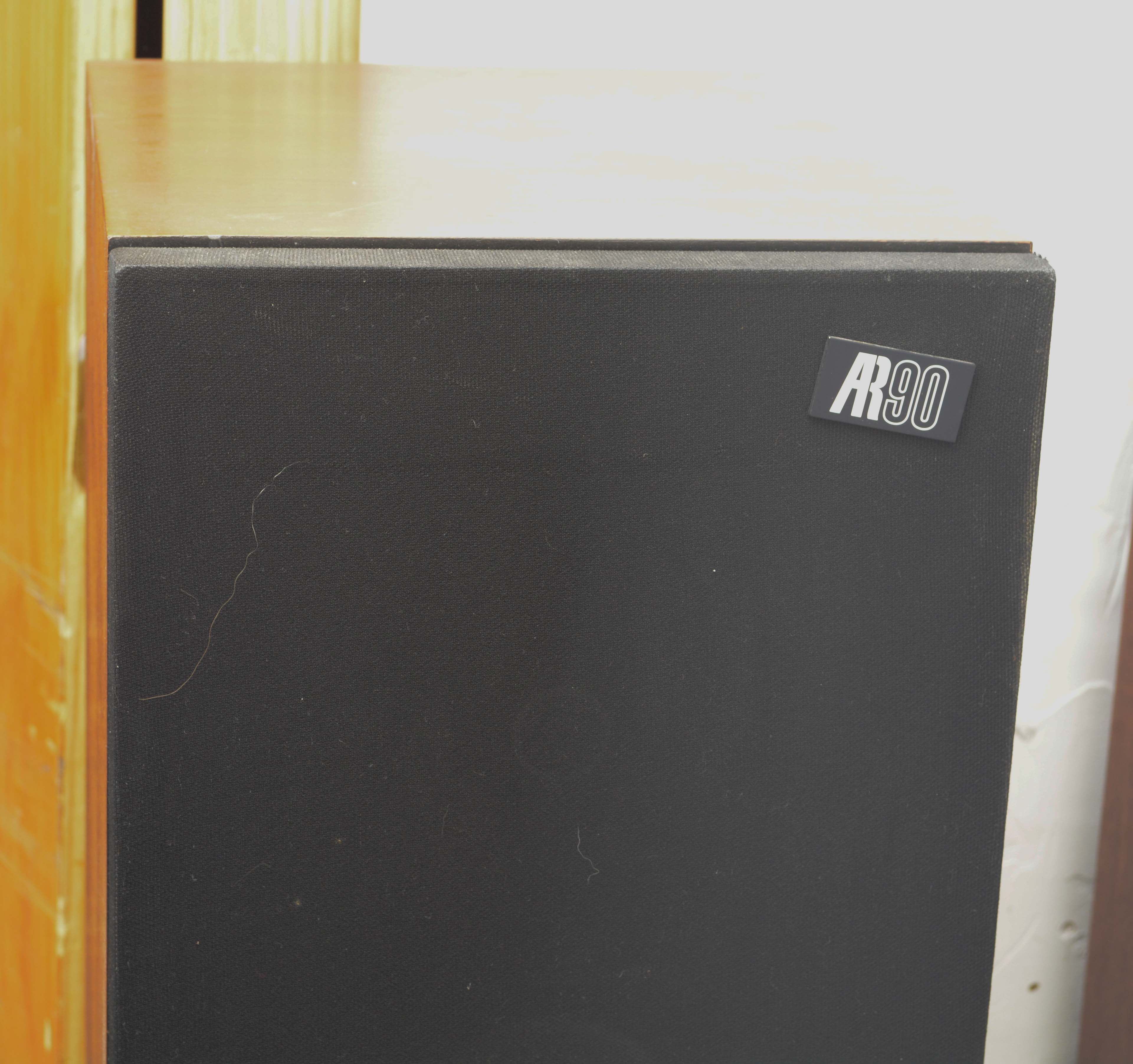 Acoustic Research AR-90 Tower Speakers | EBTH