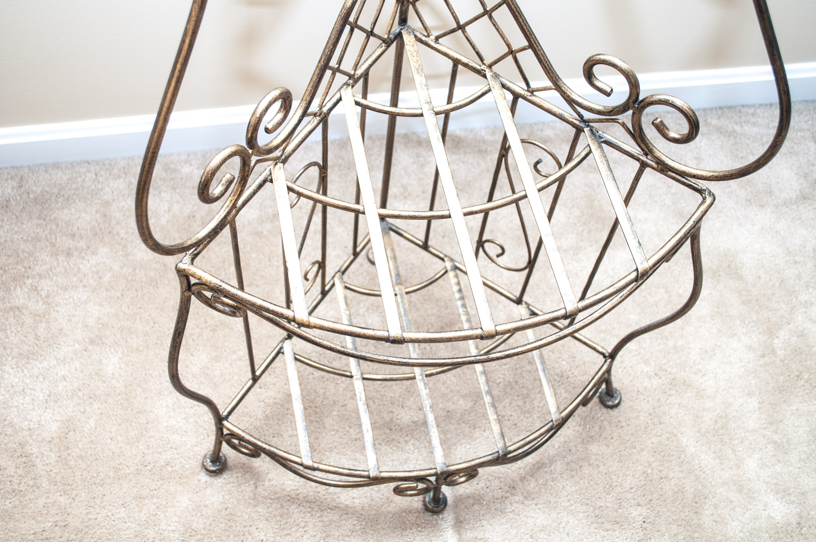 Brass Toned Metal Three-Tiered Corner Stand | EBTH