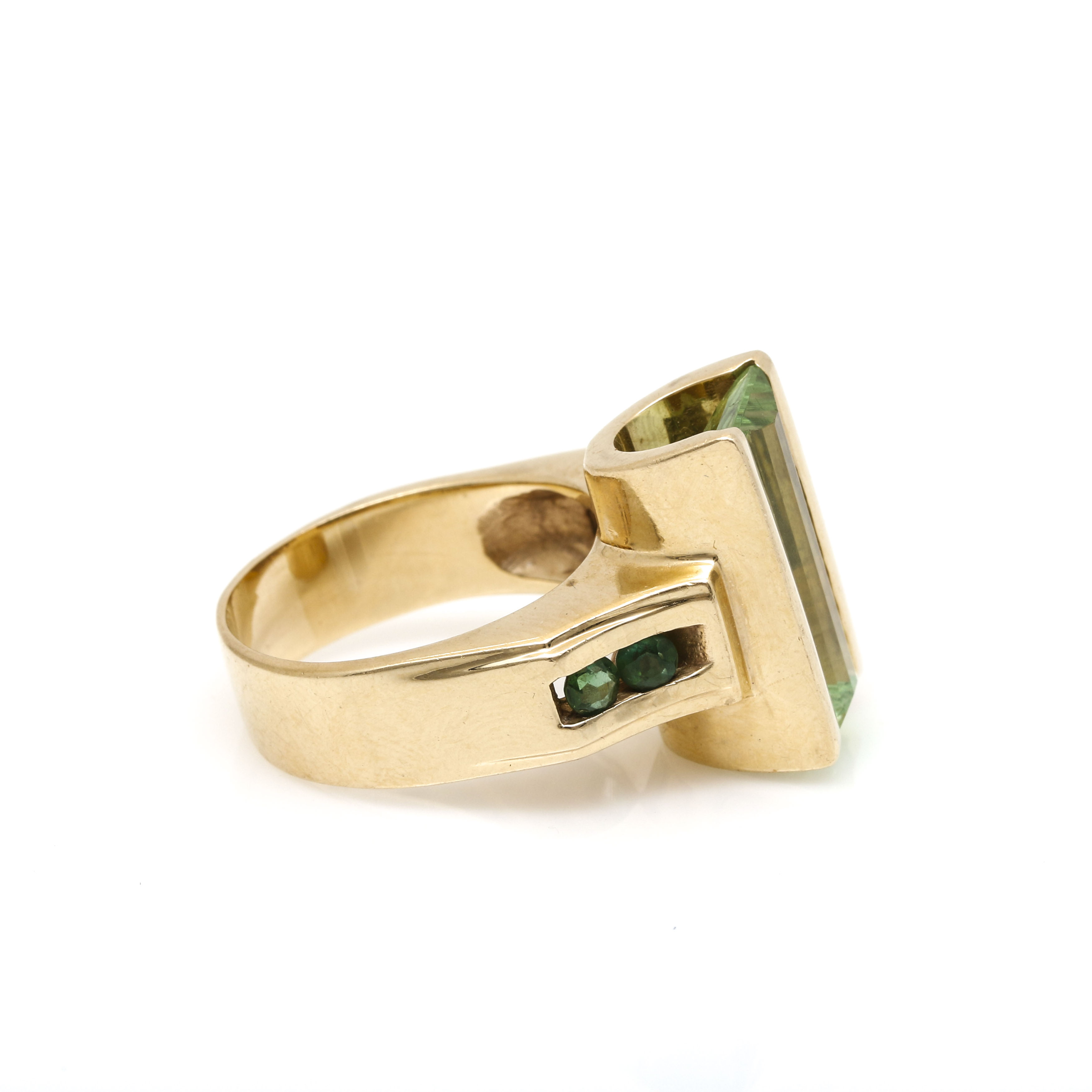 14K Yellow Gold 5.37 Carat Rectangle Facet Cut Green Tourmaline Ring | EBTH