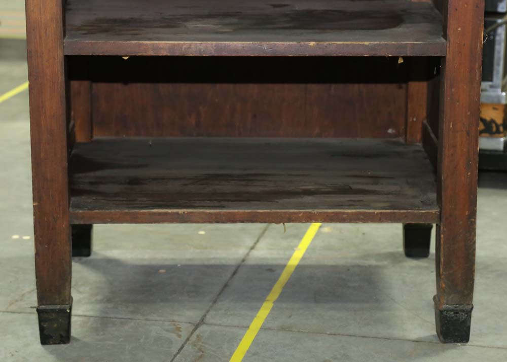 Vintage Restaurant Cash Register Stand | EBTH