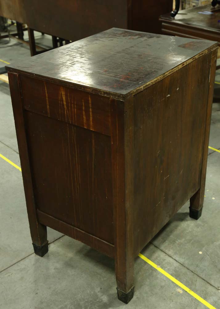 Vintage Restaurant Cash Register Stand | EBTH