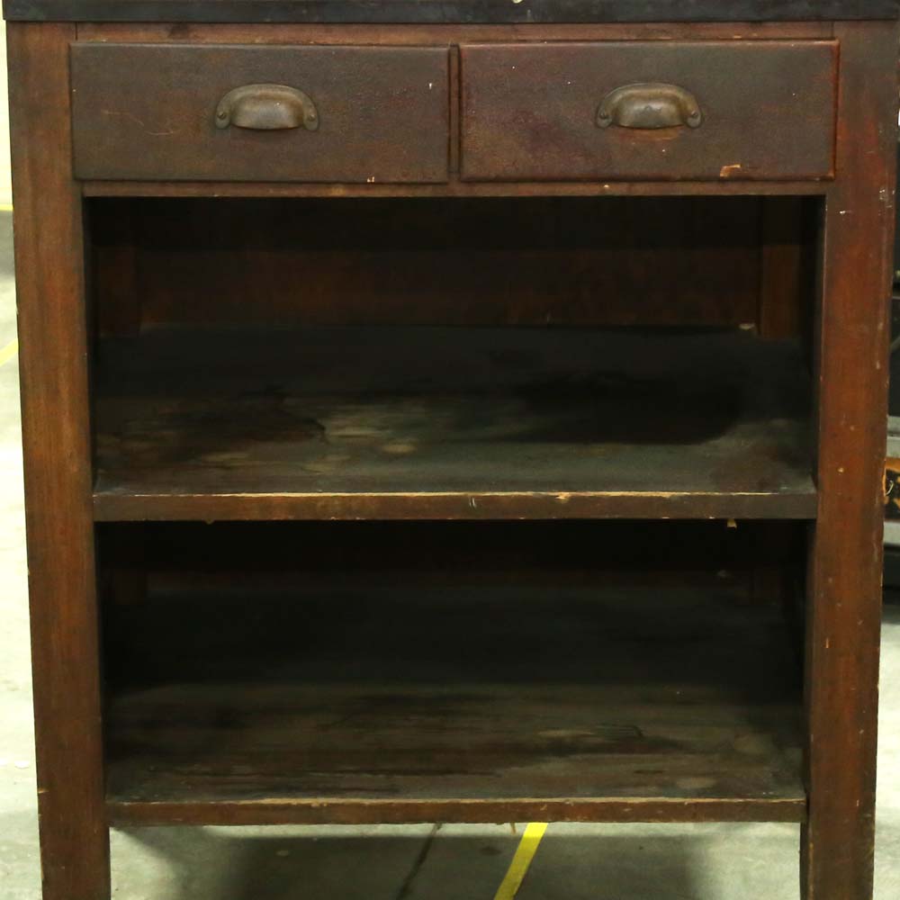 Vintage Restaurant Cash Register Stand | EBTH