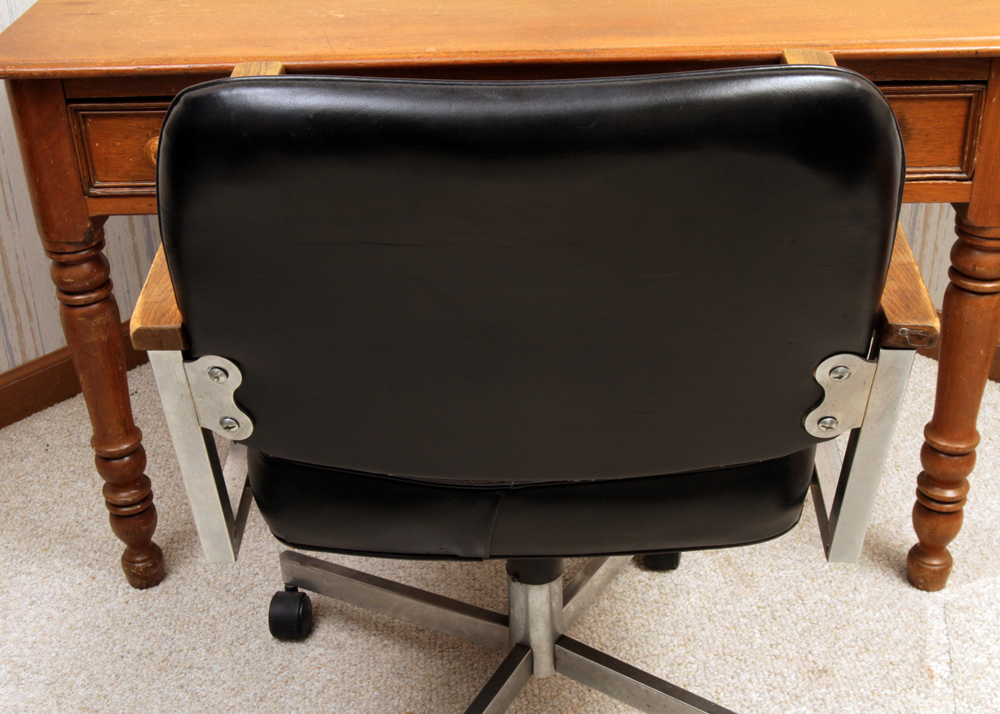 Wood Desk and Doerner Office Chair | EBTH