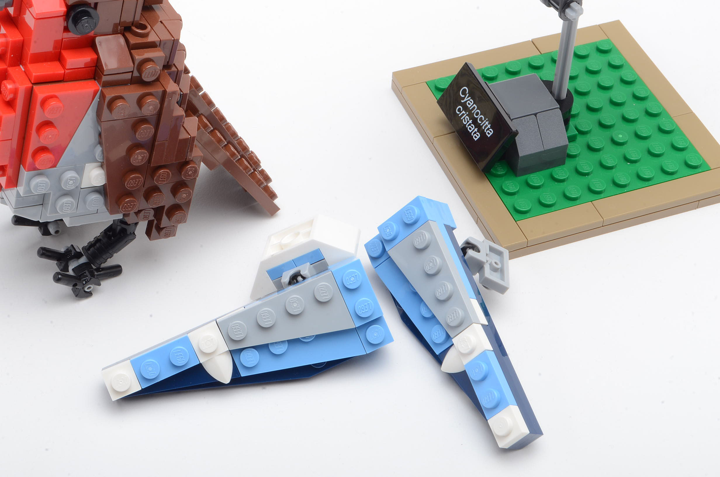 Lego "Birds" Set | EBTH