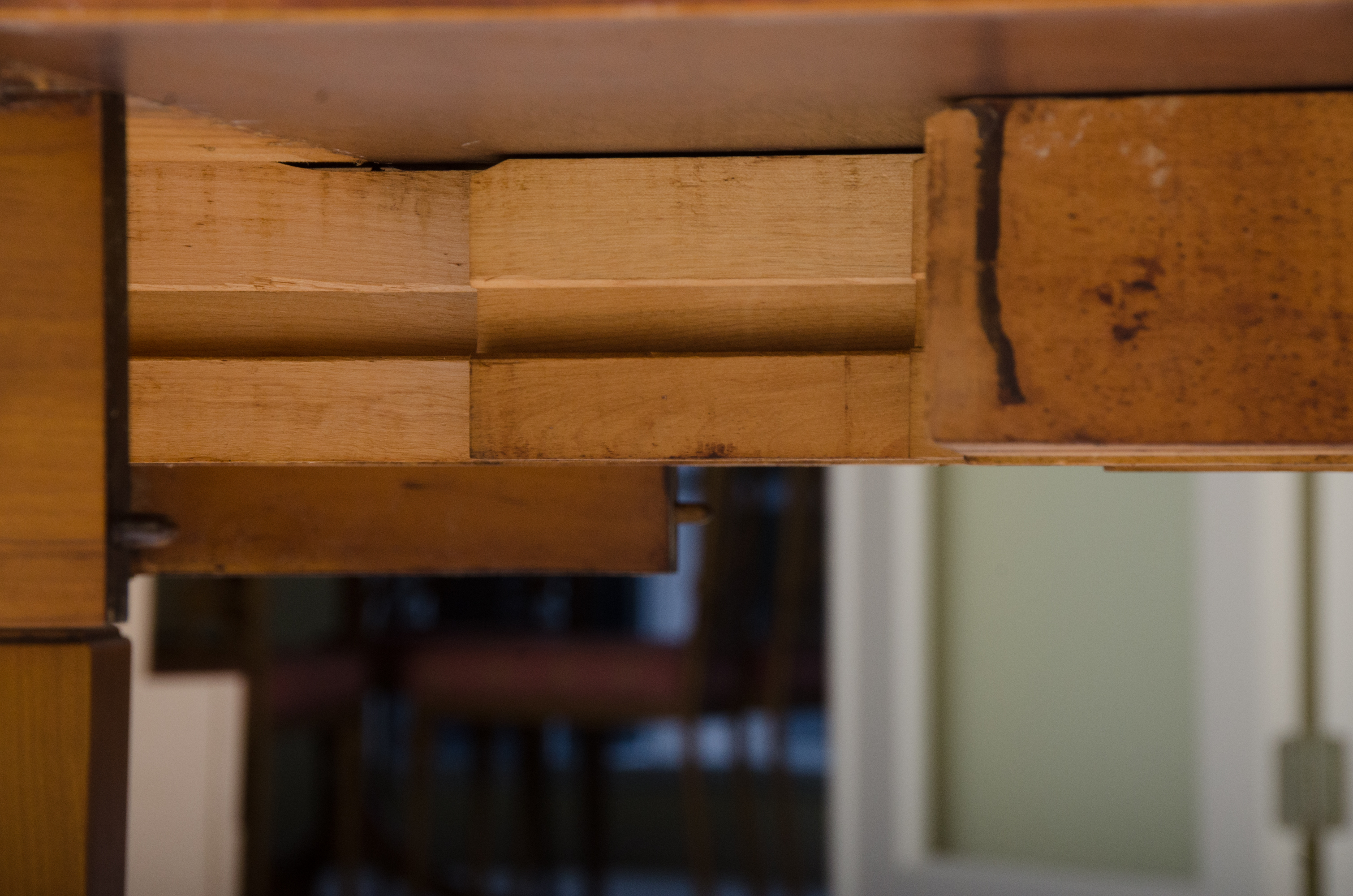 French Country Style Dining Table by Watertown Table Slide | EBTH