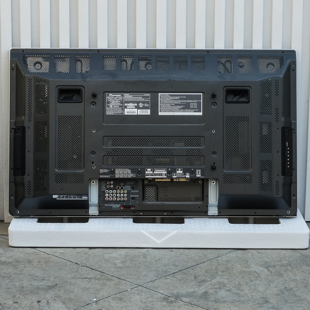Pioneer 50" Plasma Television | EBTH