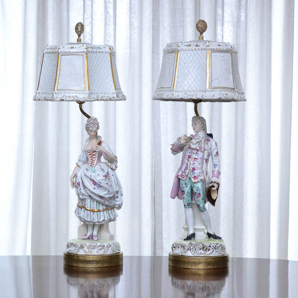 Pair of Vintage Colbert French Rococo Porcelain Table Lamps | EBTH