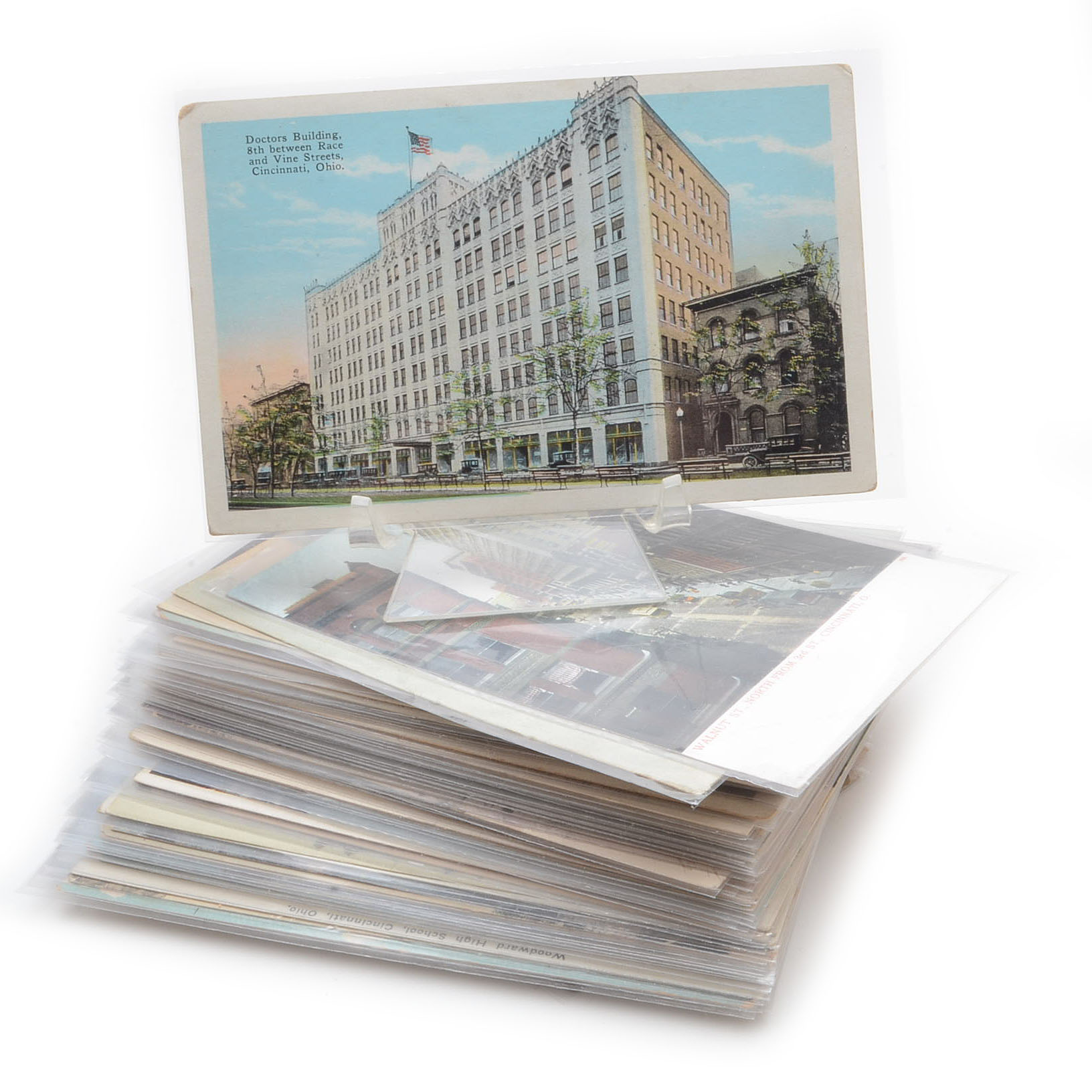 Vintage Cincinnati Themed Postcards in Sleeves | EBTH