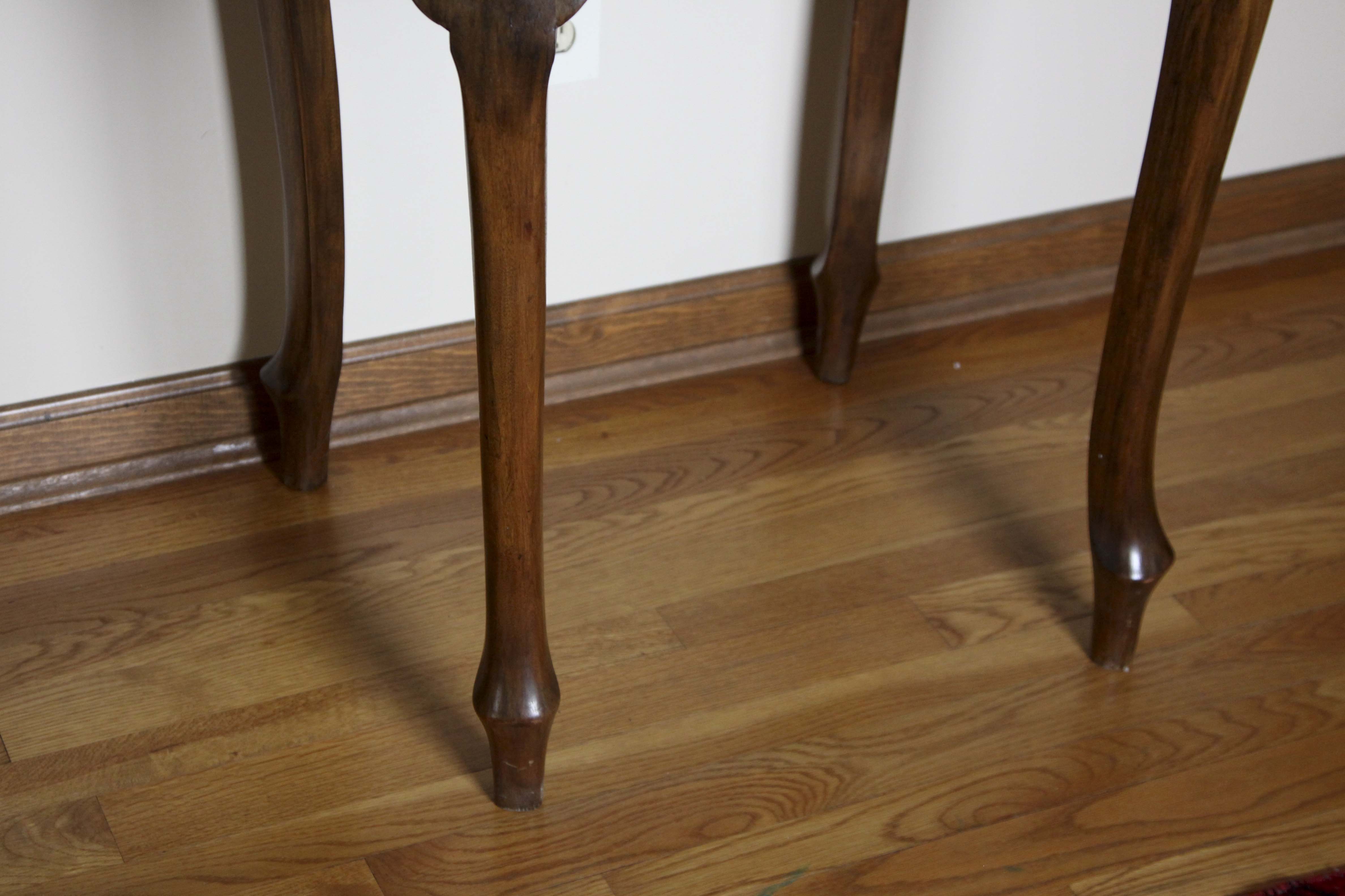 Oval Entry Table | EBTH