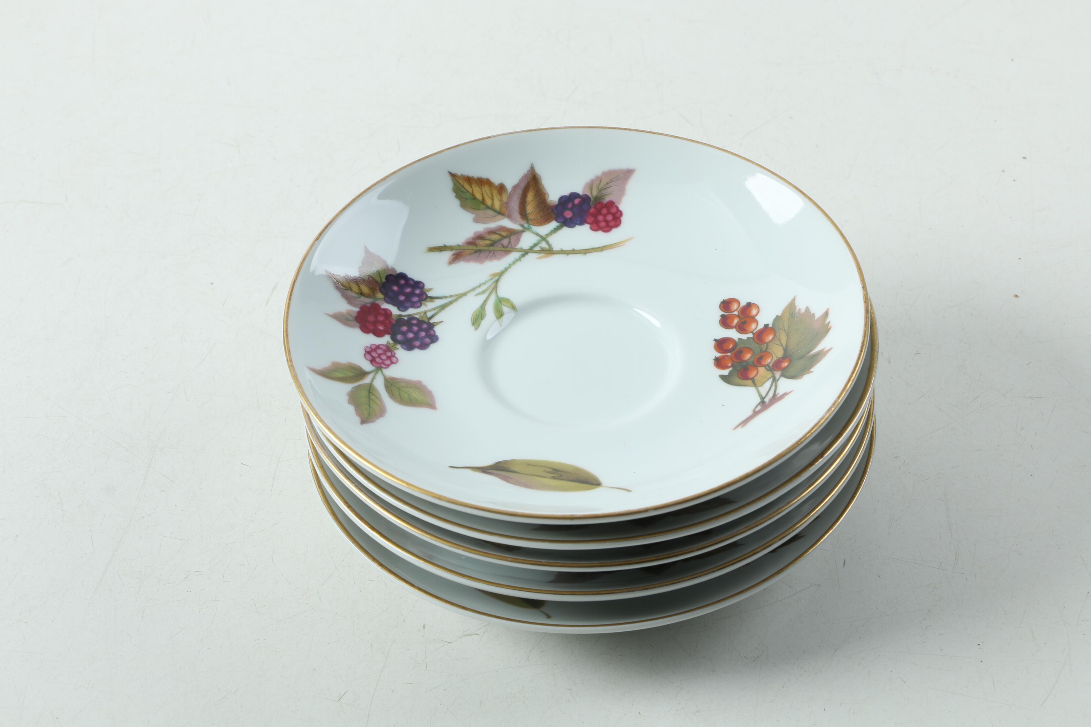 Royal Worcester "Evesham" Dinnerware and Table Accessories | EBTH